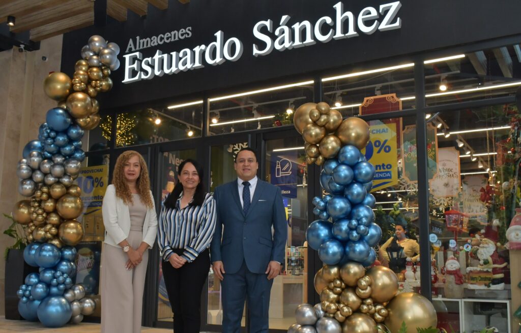 Estuardo Sánchez llega a Samborondón: Nueva tienda en Márbol Green Plaza – Revista Zona Libre