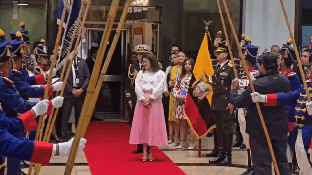 María José Pinto asume funciones y reabre las puertas de la ...